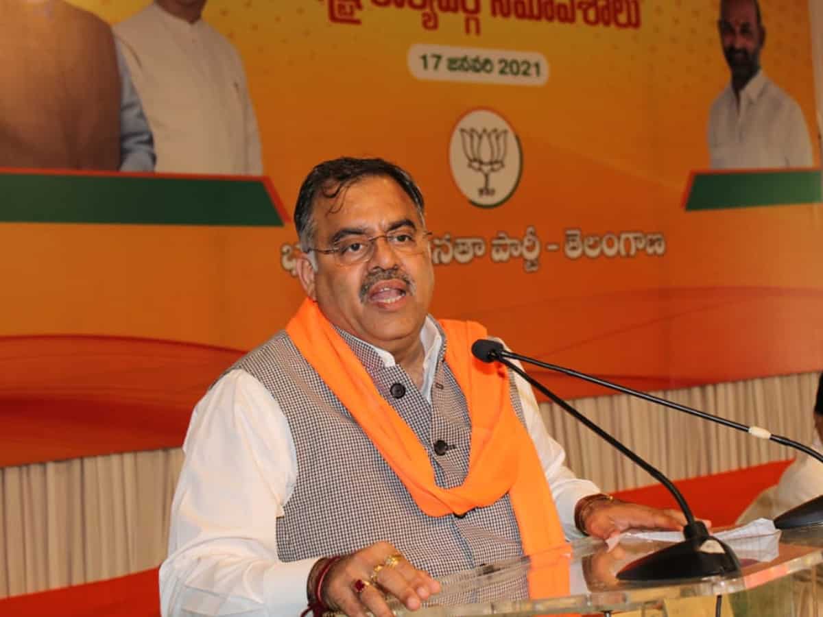 Tarun Chugh Leads Tributes to Pt. Premnath Dogra, Calls Him Symbol of ...