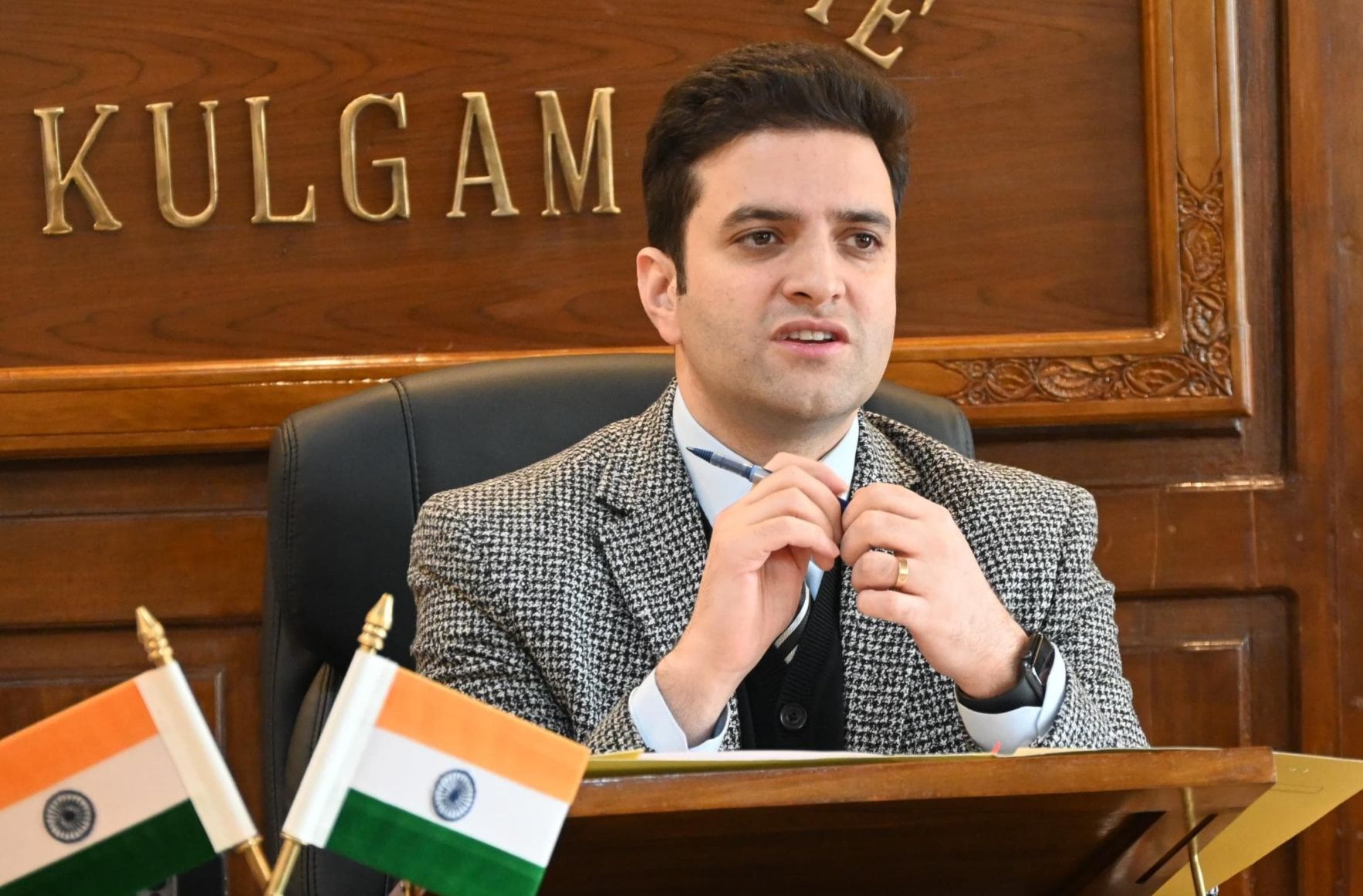 DC Kulgam takes review of Mission YUVA; assesses implementation ...